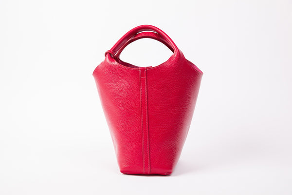 The One-Piece Bag: Women's Leather Handbag