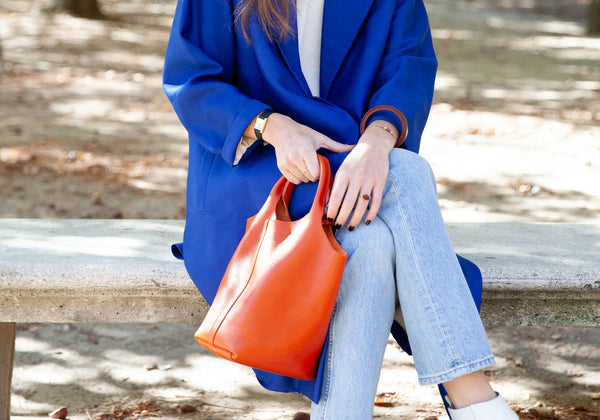 The One-Piece Bag: Women's Leather Handbag